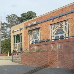 LUCKY TREE - Updated July 2025 - 194 Photos & 153 Reviews - 3801 ...