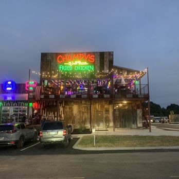 CHAMPY’S FAMOUS FRIED CHICKEN - Updated April 2025 - 36 Photos & 45 ...