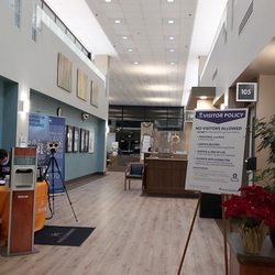 KAISER PERMANENTE MANTECA MEDICAL CENTER - 27 Photos & 65 Reviews ...