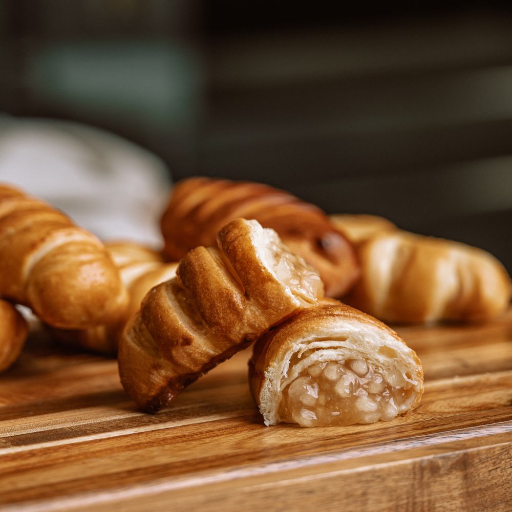 CRUST ARTISAN BAKERY - Updated January 2025 - 84 Photos & 21 Reviews ...