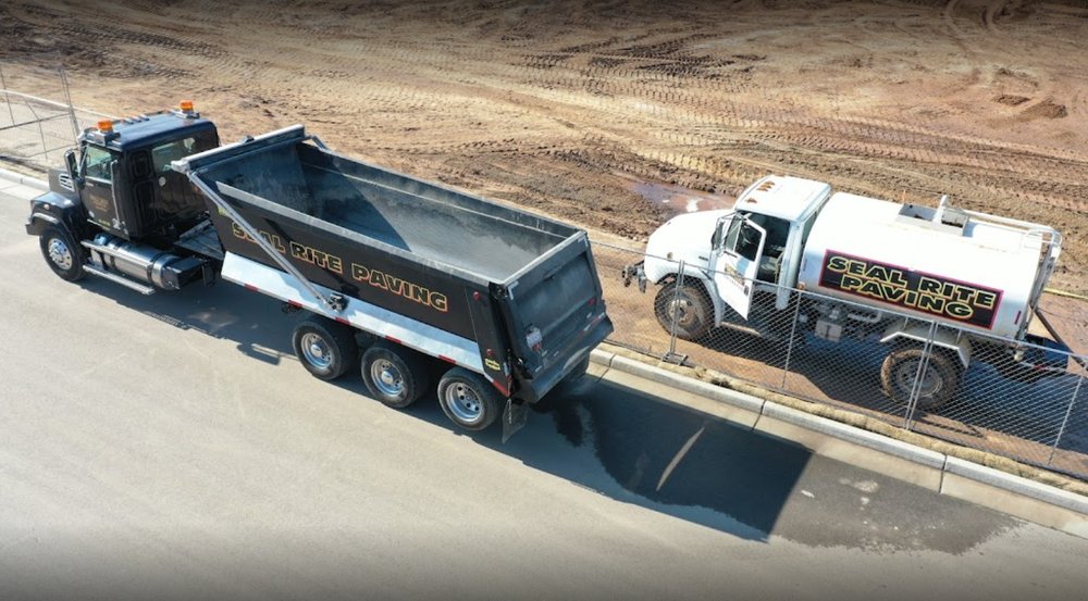 SEAL RITE PAVING & GRADING - Updated May 2025 - 4237 W Swift Ave ...