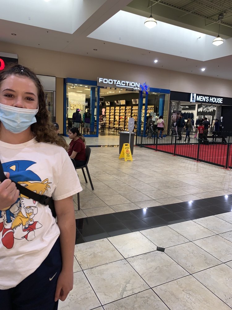 FOOTACTION #57127 - Updated April 2025 - 7611 W Thomas Rd, Phoenix ...