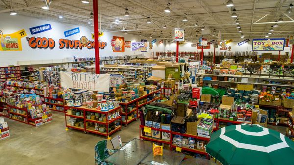 OLLIE’S BARGAIN OUTLET - Updated October 2025 - 13 Photos - 1057 Pearl ...