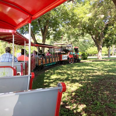 LANDA PARK RAILROAD - Updated October 2025 - 14 Photos & 13 Reviews ...