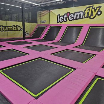 URBAN AIR TRAMPOLINE AND ADVENTURE PARK - Updated December 2025 - 105 ...