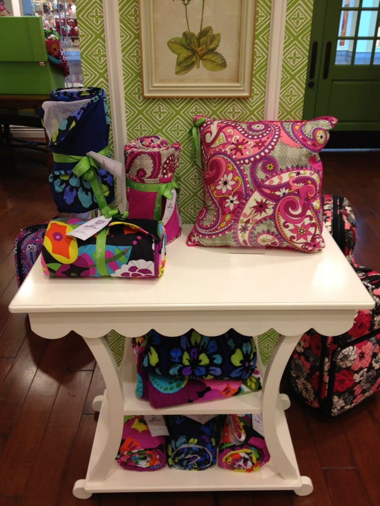 VERA BRADLEY - Updated July 2025 - 8687 N Central Expy, Dallas, Texas ...
