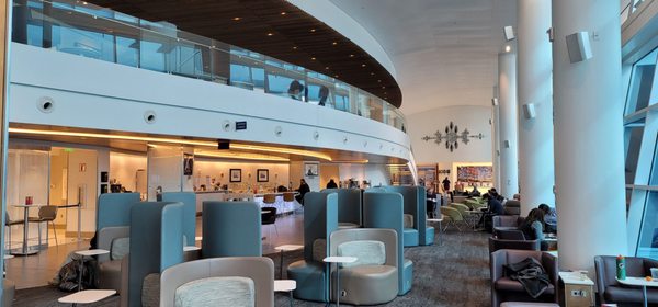 DELTA SKY CLUB - 681 Photos & 236 Reviews - Airport Lounges - 17801 ...