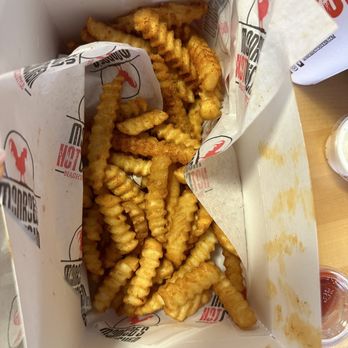 MONROE’S HOT CHICKEN - Updated April 2025 - 770 Photos & 788 Reviews ...