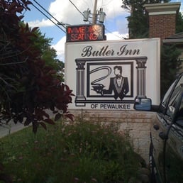 BUTLER INN OF PEWAUKEE - Updated December 2024 - 39 Photos & 133 ...