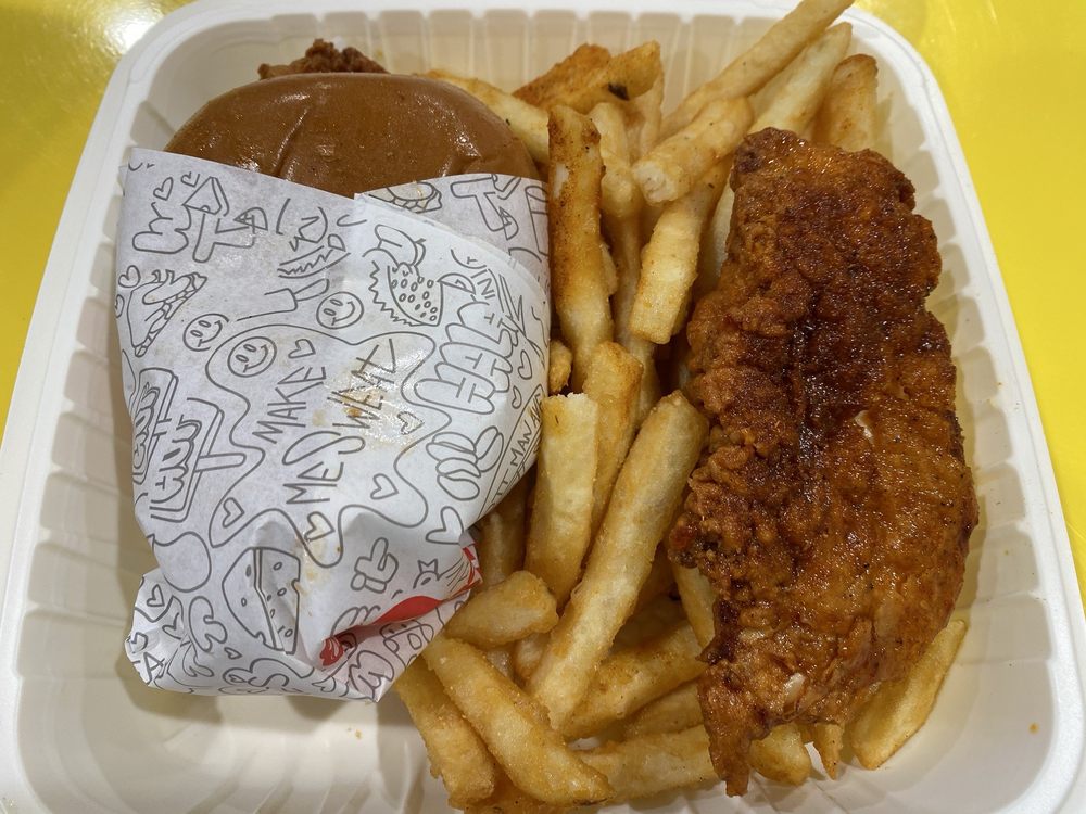 NANU’S HOT CHICKEN - Updated May 2025 - 16 Photos & 13 Reviews - 2210 ...