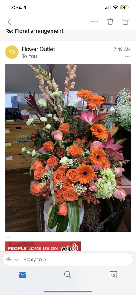 FLOWER OUTLET - Updated March 2025 - 57 Photos & 47 Reviews - 165 ...