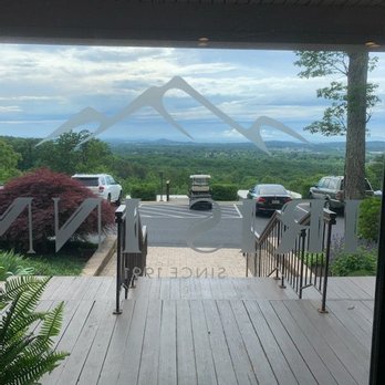 THE IRIS INN - Updated April 2025 - 257 Photos & 150 Reviews - 191 ...