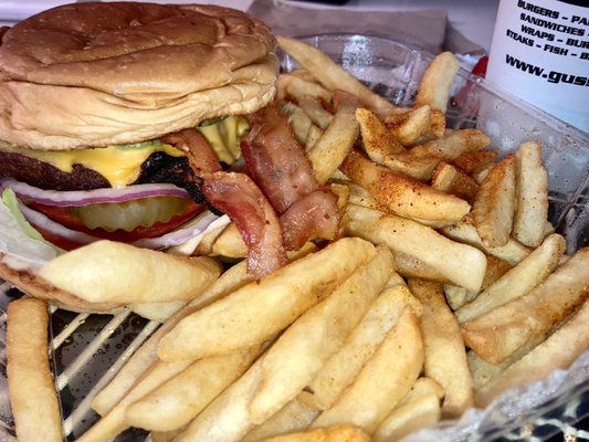 GUS’S DRIVE IN - Updated November 2025 - 530 Photos & 573 Reviews ...