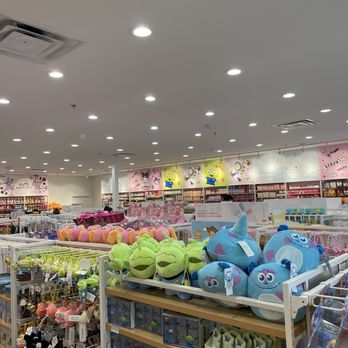 MINISO - Updated October 2025 - 124 Photos & 42 Reviews - 730 W Sand ...