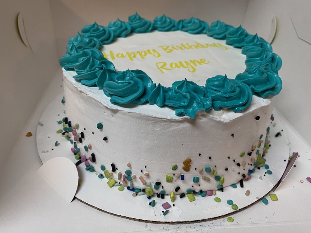 MENCHIE’S FROZEN YOGURT - Updated October 2025 - 109 Photos & 116 ...