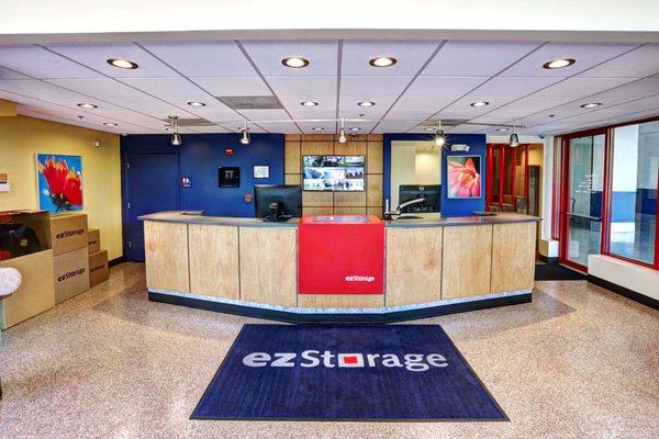 EZSTORAGE - Updated August 2025 - 13 Photos - 9265 Berger Rd, Columbia ...