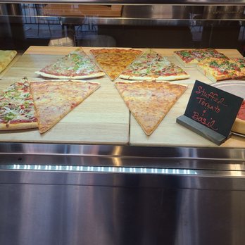 BACCI PIZZERIA - Updated January 2026 - 162 Photos & 252 Reviews - 2301 ...