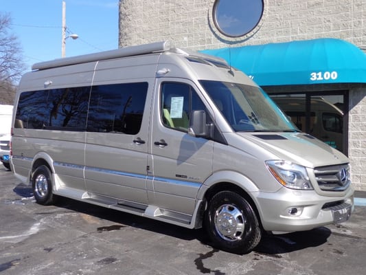 VAN CITY RV - ST. LOUIS - Updated December 2025 - 18 Photos & 10 ...