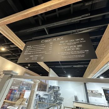 BIRDIE’S PIE SHOP - Updated December 2025 - 23 Photos & 22 Reviews ...
