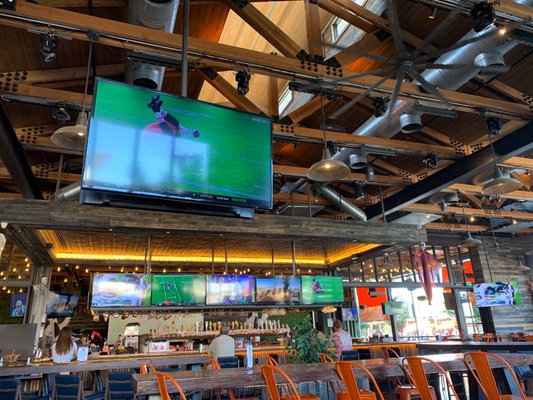 DIERKS BENTLEY’S WHISKEY ROW - 762 Photos & 1190 Reviews - 323 N ...