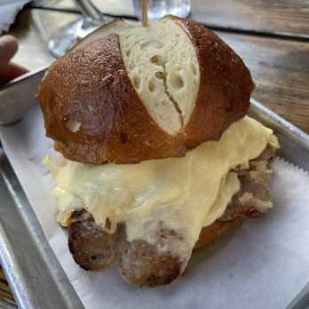 THE DUTCHESS BIERCAFE - Updated May 2025 - 570 Photos & 528 Reviews ...