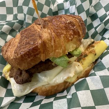 THE GROUND RITTENHOUSE - Updated September 2024 - 55 Photos & 23 ...