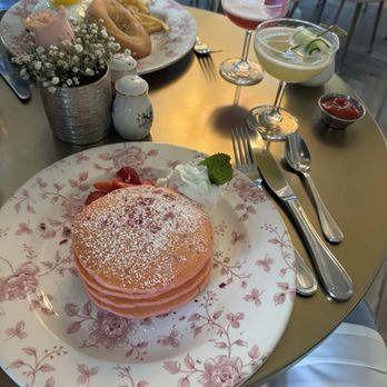 LITTLE HEN - Updated March 2025 - 2794 Photos & 1109 Reviews - 3451 NE ...