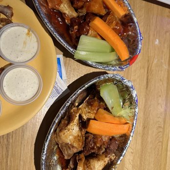 JIMMY GEEZ SPORTS BAR & GRILL - Updated June 2025 - 199 Photos & 236 ...