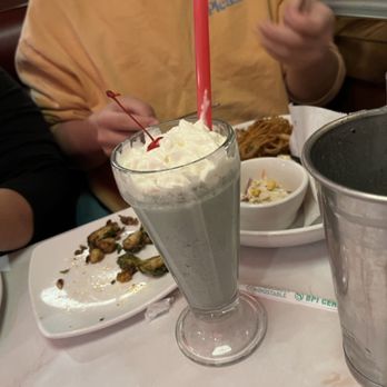 SILVER DINER - Updated June 2025 - 1214 Photos & 1139 Reviews - 12276 ...