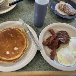 FREEPORT CAFE - Updated October 2025 - 132 Photos & 157 Reviews - 29 US ...