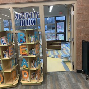 VINELAND PUBLIC LIBRARY - Updated May 2025 - 1058 E Landis Ave ...