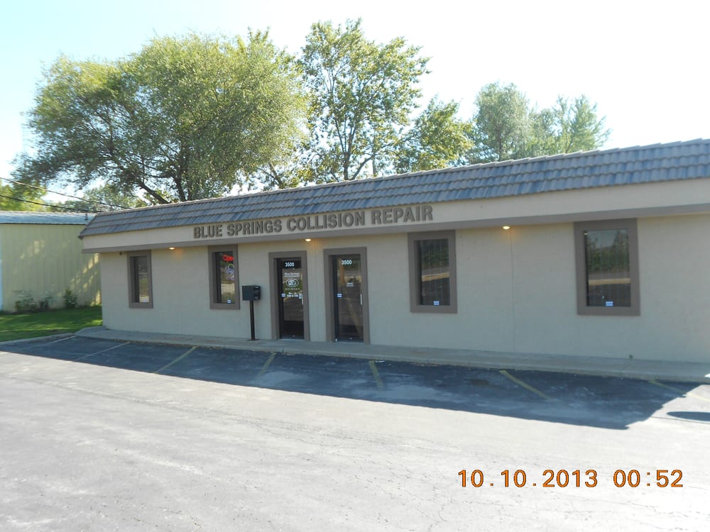 Blue Springs Ford Collision Center