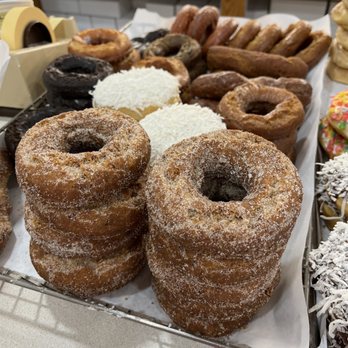 BEACH DONUT SHOP - Updated October 2025 - 110 Photos & 146 Reviews ...