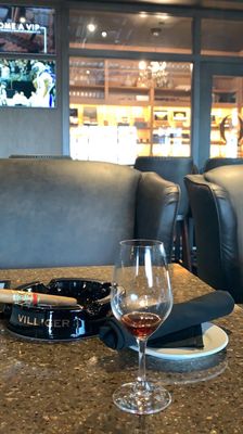 Q CIGAR ROOM - Updated January 2026 - 14 Photos - 21557 Chief Lapotac ...