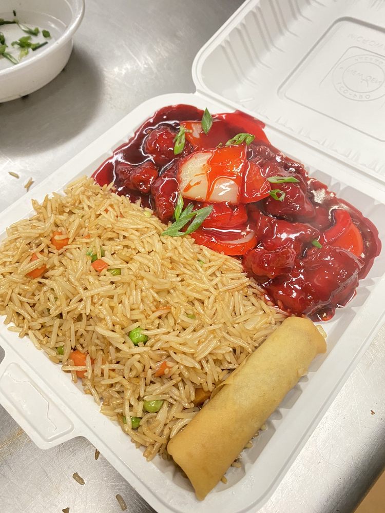 HAKKA RISE AND MOMO HUB - Updated August 2024 - 22 Photos - 4286 ...