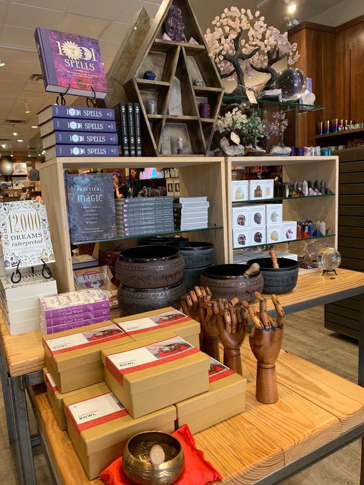 EARTHBOUND TRADING COMPANY - Accessories - 459 Brandon Town Center Mall ...