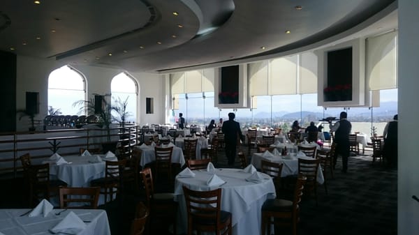 CENTRO LIBANÉS - Updated August 2025 - 12 Photos - Calle Glaciar 500 ...