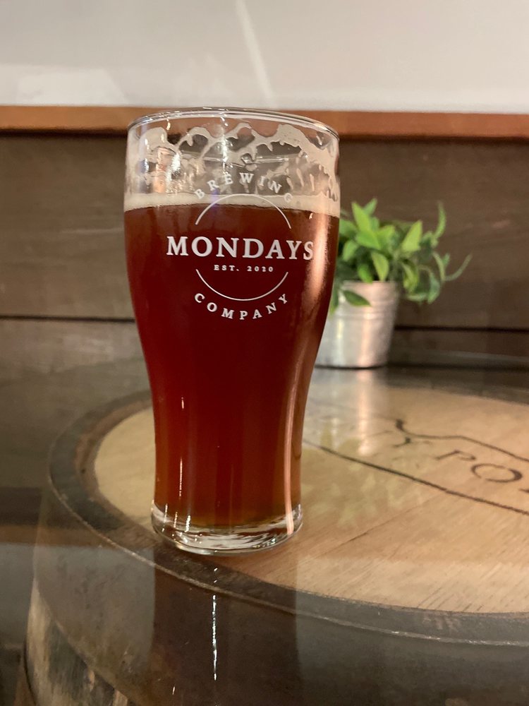MONDAYS BREWING COMPANY - 22 Photos & 10 Reviews - 1055 Waterdam Plaza ...