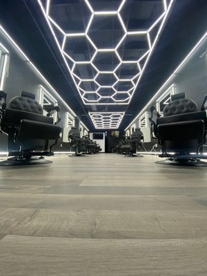 NEW MOON BARBER STUDIO - Updated December 2025 - 101 N Country Club Rd ...