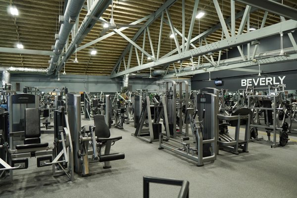 CFX BEVERLY - Updated September 2025 - 10 Photos & 33 Reviews - 2545 W ...