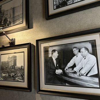 THE HUNT ROOM - Updated June 2024 - 495 Photos & 207 Reviews - 4200 ...