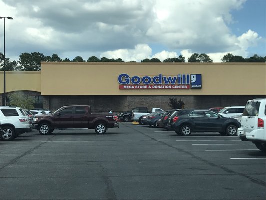 GOODWILL MEGASTORE - Updated January 2026 - 2955 Bienville Blvd, Ocean ...