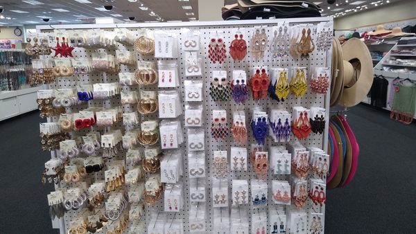 SAM MOON - ARLINGTON - Updated December 2025 - 25 Photos & 33 Reviews ...