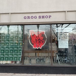 GROG SHOP - 51 Photos & 88 Reviews - 2785 Euclid Heights Blvd ...