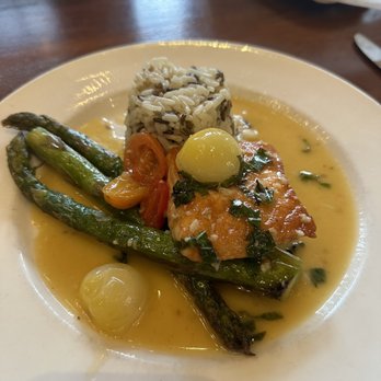 MODERNE BARN RESTAURANT - Updated May 2024 - 305 Photos & 405 Reviews ...