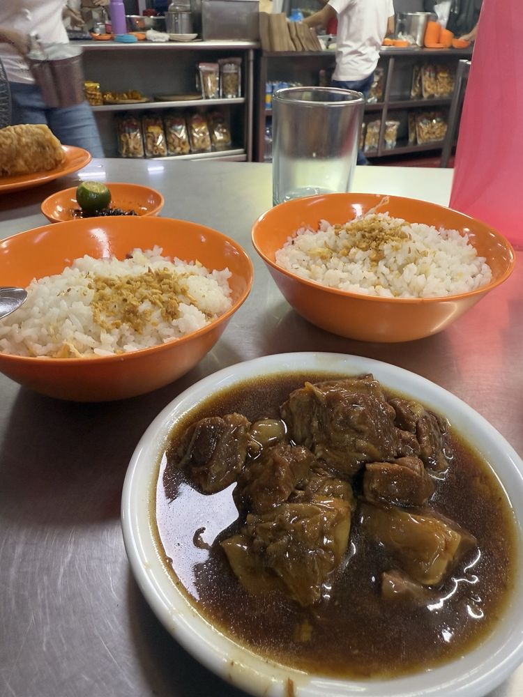 THE ORIGINAL PARES MAMI HOUSE - Updated December 2025 - 31 Photos - N.S ...