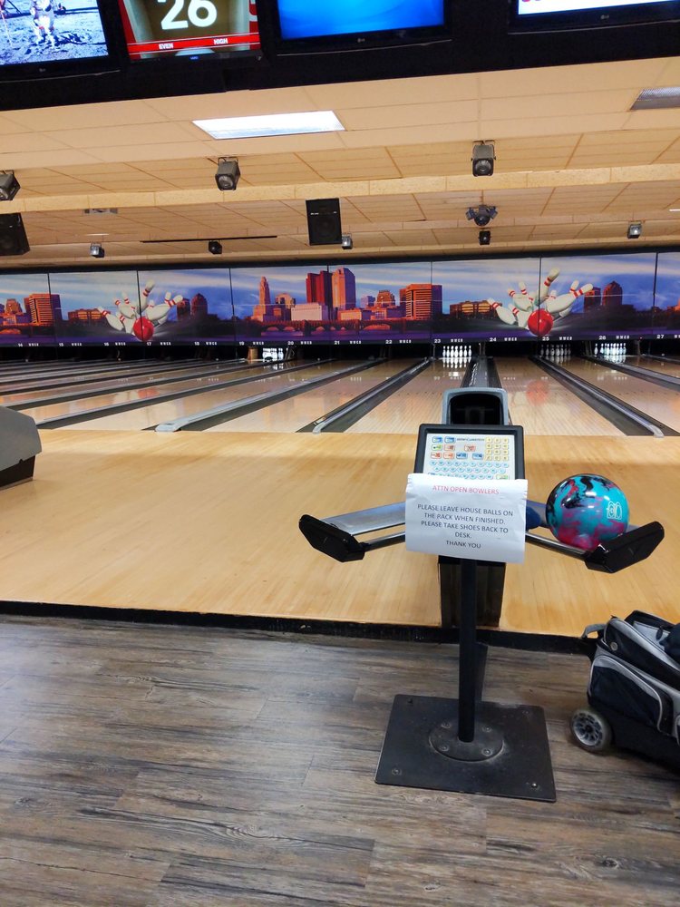 WAYNE WEBB’S COLUMBUS BOWL - Updated 2024 - 22 Photos & 18 Reviews ...