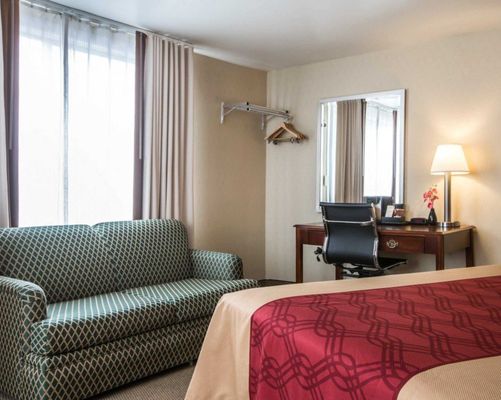 ECONO LODGE LAKES REGION - Updated December 2025 - 23 Photos & 24 ...