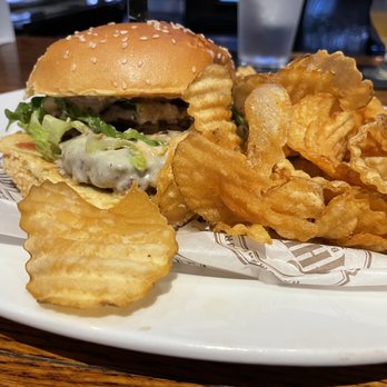 THE FIX BURGER BAR - Updated April 2024 - 585 Photos & 991 Reviews ...