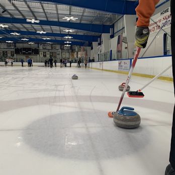 SKATETOWN ICE ARENA - Updated January 2025 - 98 Photos & 167 Reviews ...